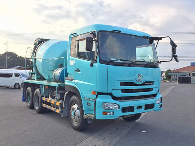 ADG-CW2XL：中古ミキサー車（コンクリートミキサー）大型（10t）クオン 栃木・山形・宮城納車対応！【中古トラックのトラック王国】