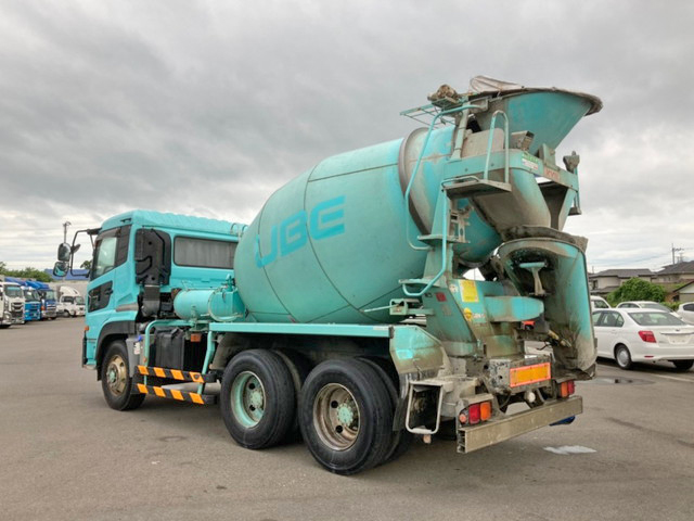 ADG-CW2XL：中古ミキサー車（コンクリートミキサー）大型（10t）クオン 栃木・埼玉・秋田納車対応！【中古トラックのトラック王国】