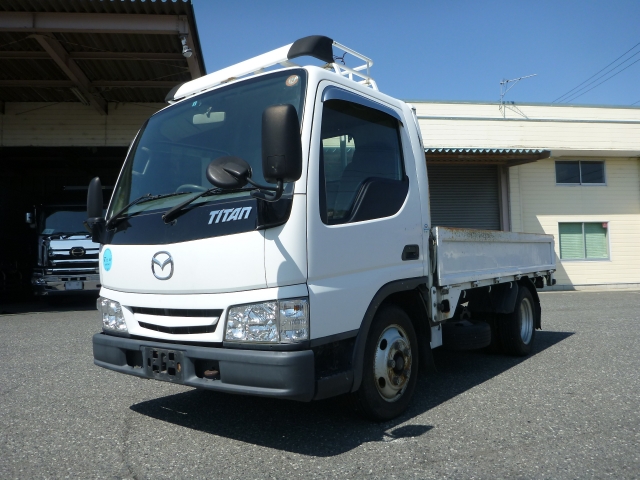 中古平ボディ マツダ 兵庫・徳島・鳥取 タイタン（KK-WHF5T）（4,305kg・小型（2t・3t））【中古トラックのトラック王国】