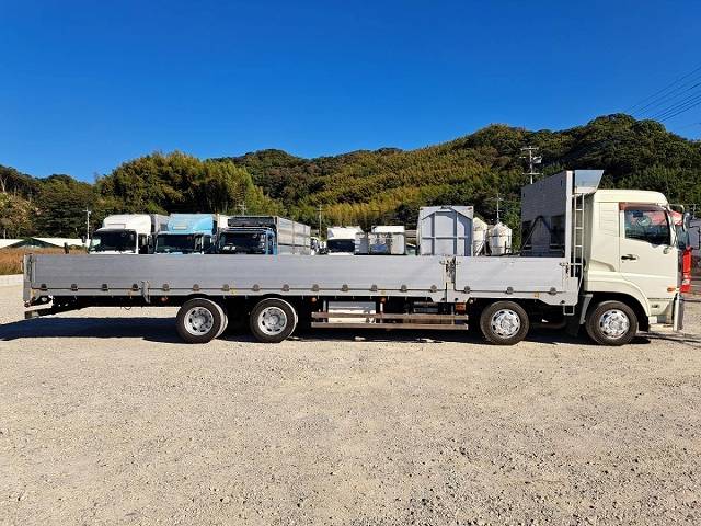 中古アルミブロック UDトラックス 兵庫・香川・山口 クオン（ADG-CG4ZA）（24,990kg・大型（10t））【中古トラックのトラック王国】